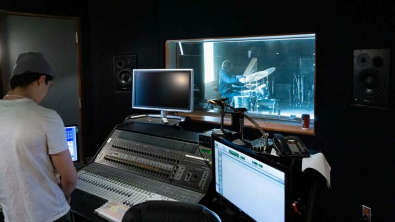College – Recording Arts Canada